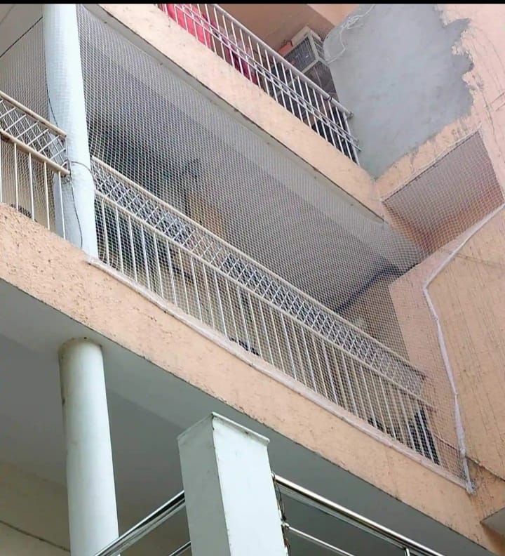 Sliding Bird Net for Balcony | pigeon net in Gurgaon Delhi Noida