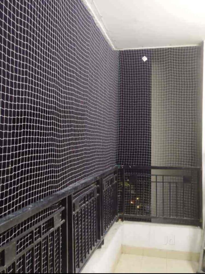 Sliding Bird Net for Balcony | pigeon net in Gurgaon Delhi Noida